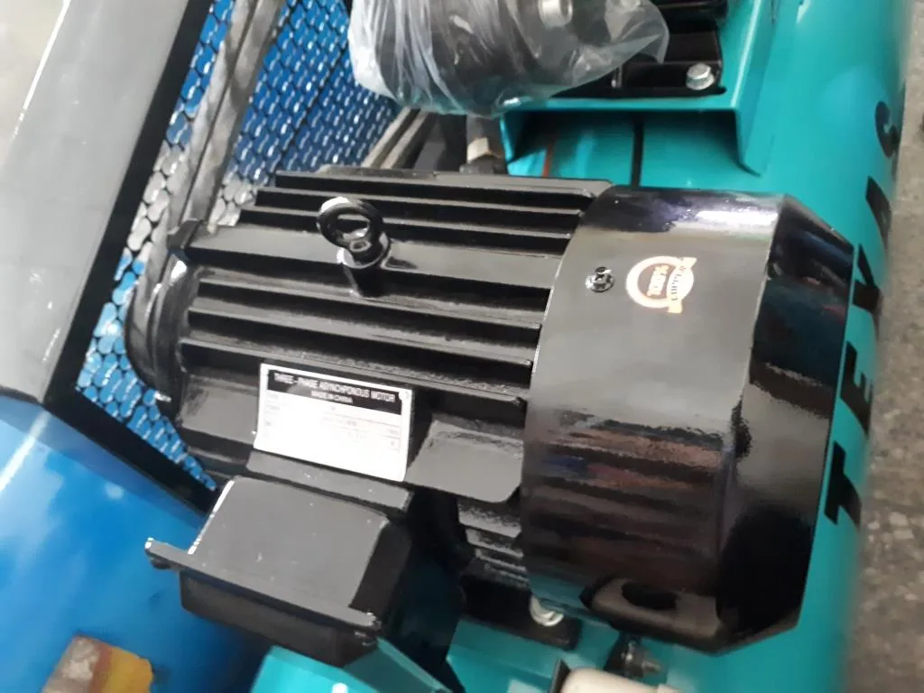 TEXAS 300L 5.5HP AIR COMPRESSOR
