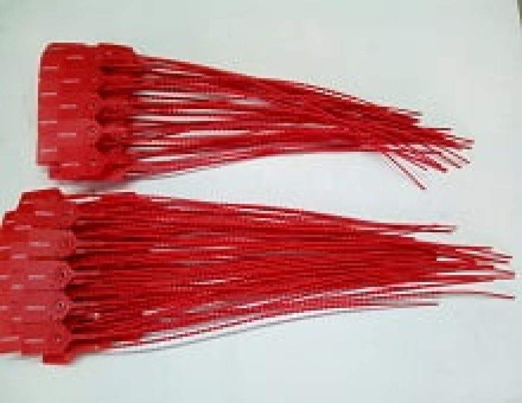 SELF-LOCKING (TAMPER-PROOF) SAFETY TAG - Toolz.ng