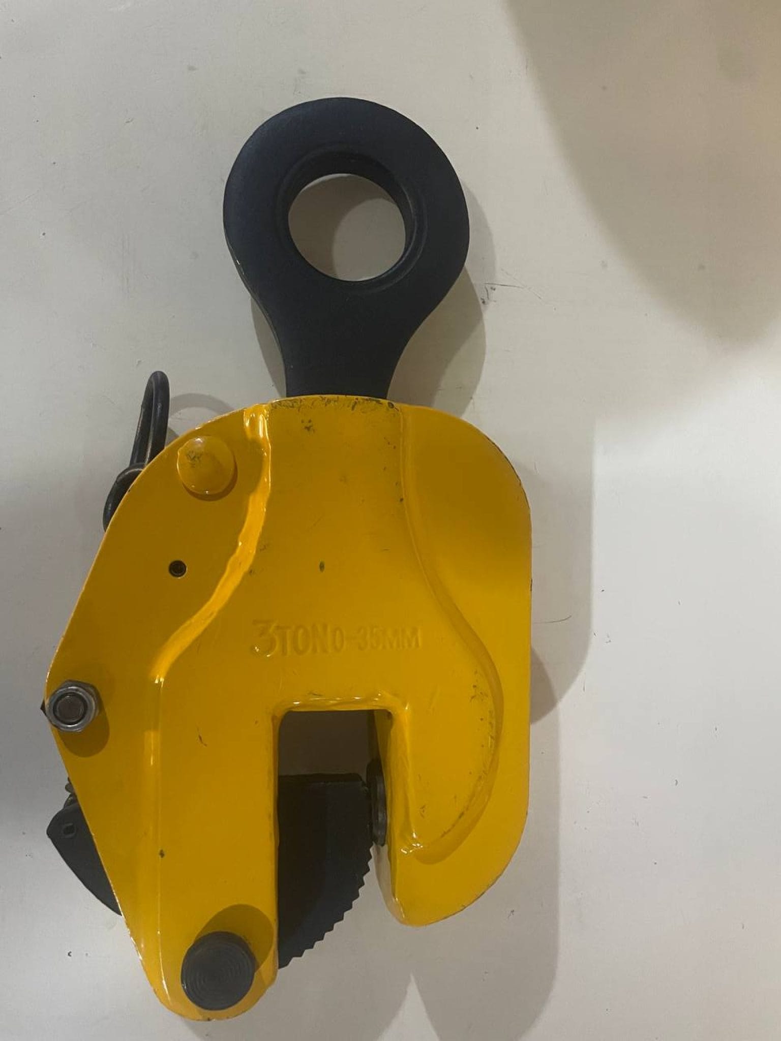 TOYO 3TON Vertical Plate Clamp | Toolz.ng