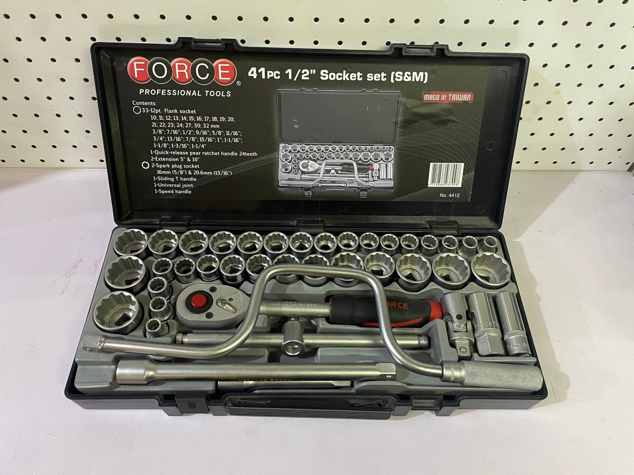 FORCE 4412 41PCS 1/2" DR Socket Set