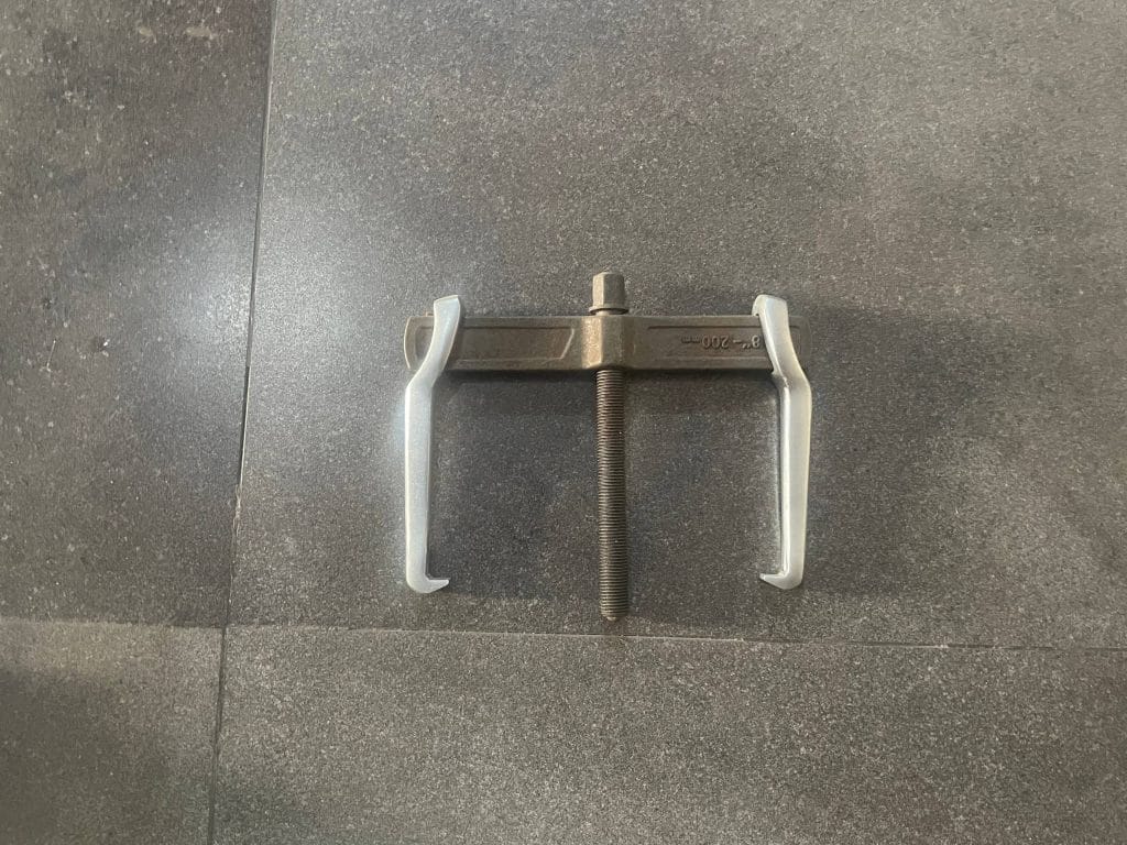8"/200mm 2 Arm Jaw Puller | Toolz.Ng