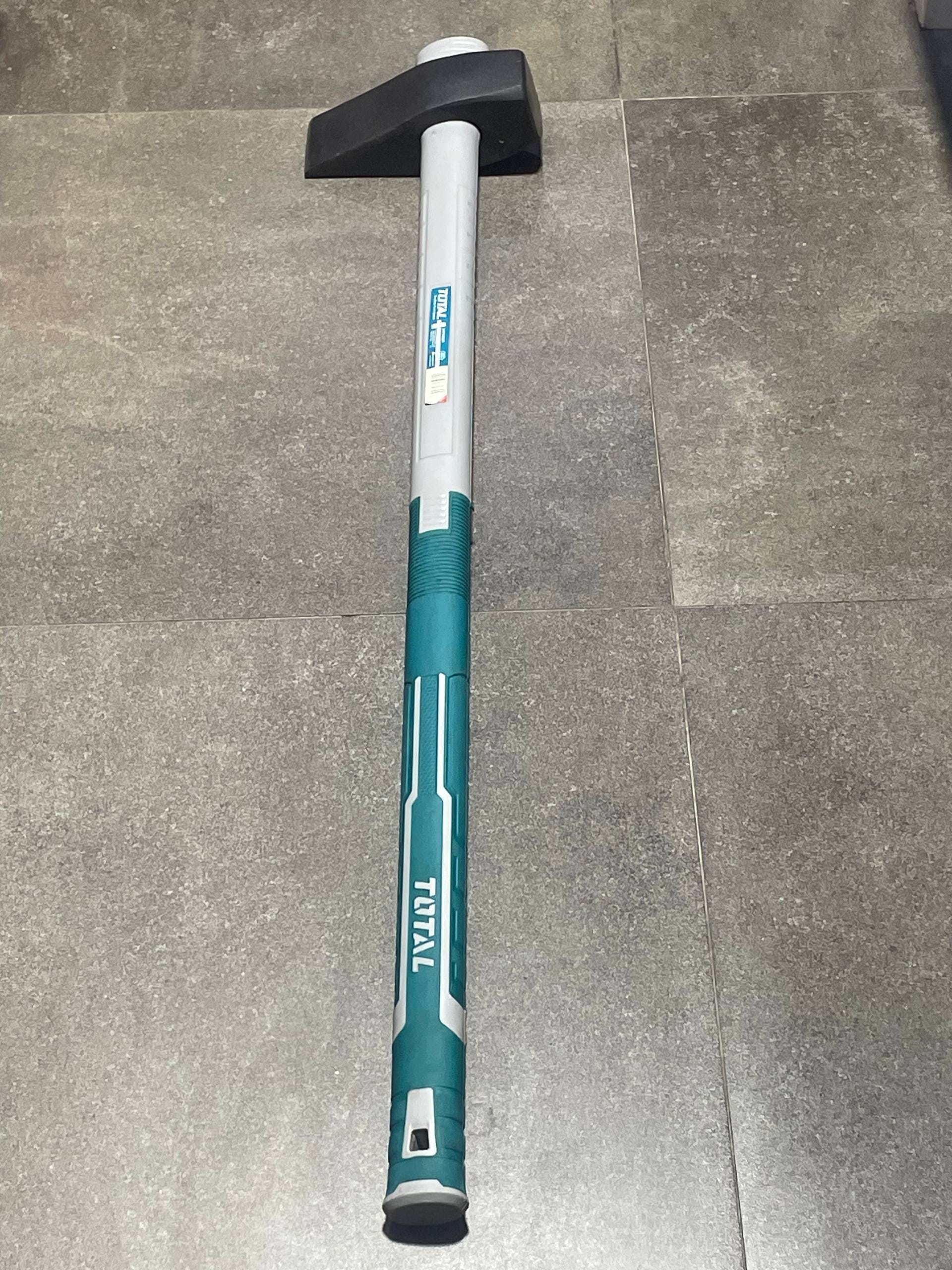 TOTAL THT78206D 6LB Splitting Sledge Hammer