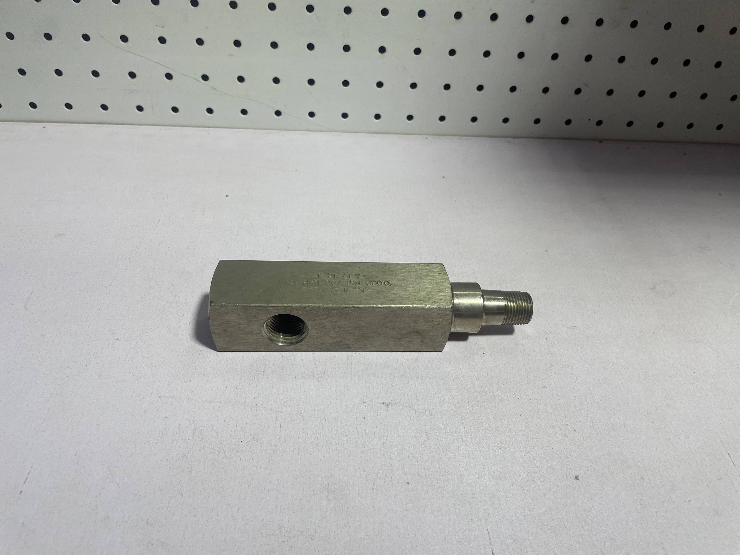ENERPAC GA 2 700 Bar 3/8″ Hydraulic Gauge Adaptor